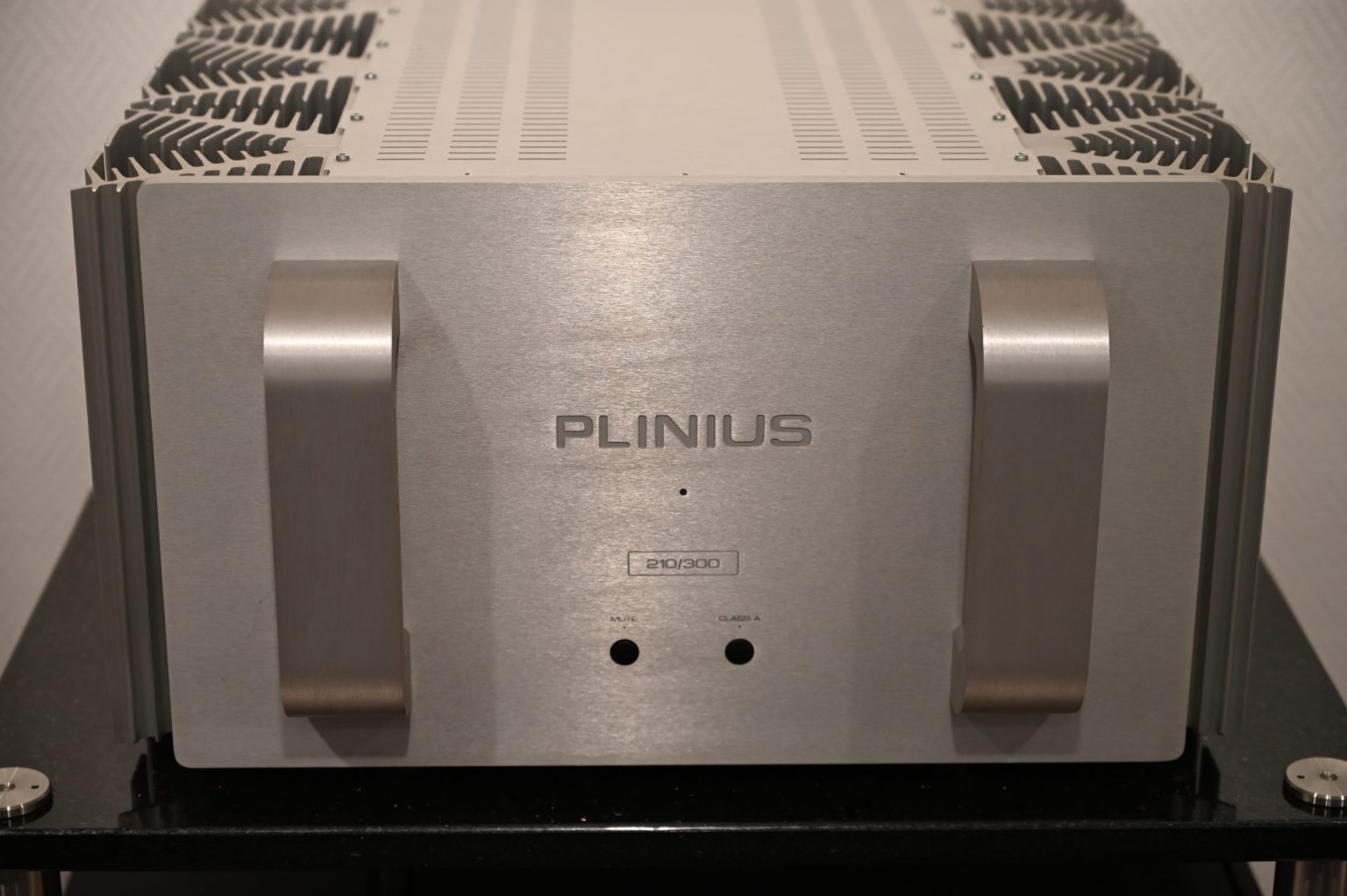 Plinius Audio SA Reference Power Amplifier - Schüring High End